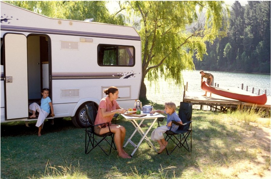 Owner-Operator Riverfront Motel/Cabins with 3-bedroom House | Listings ...